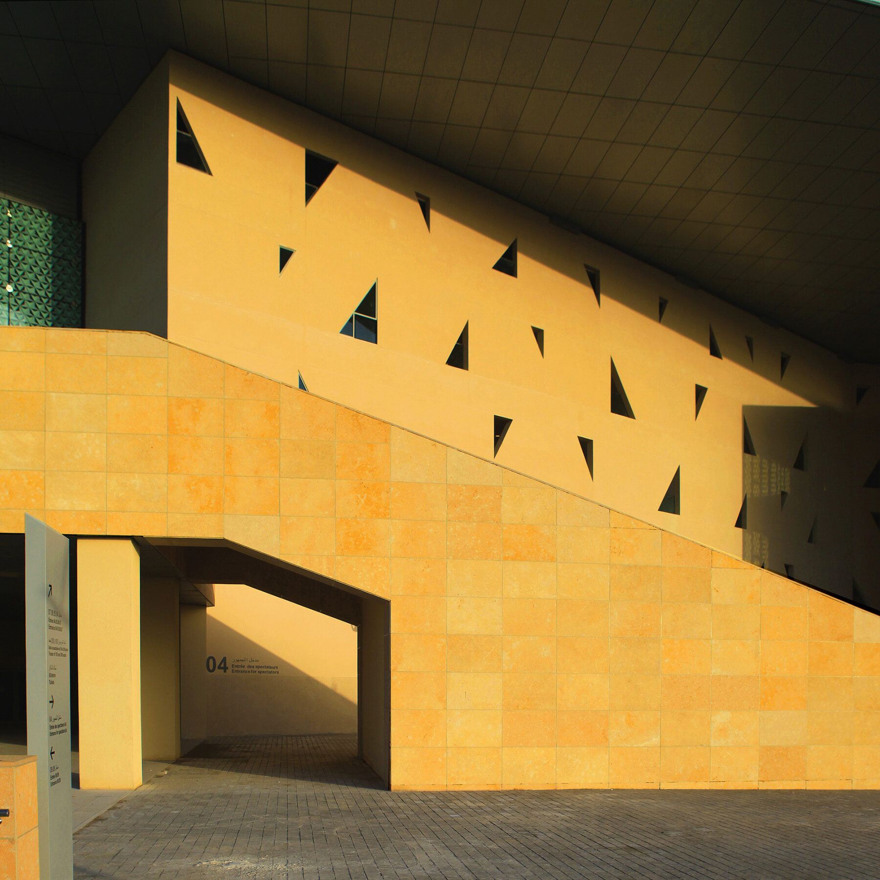 Constantine Zenith Theatre | PTW